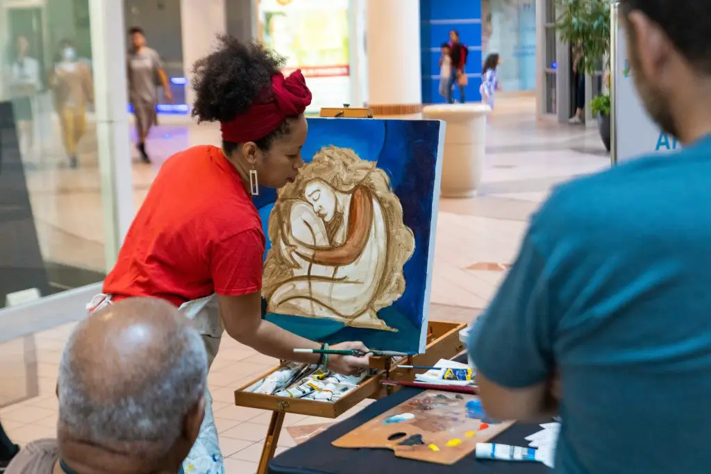 The MainPlace Mall is hosting an Art Walk event on May 13 – New Santa Ana