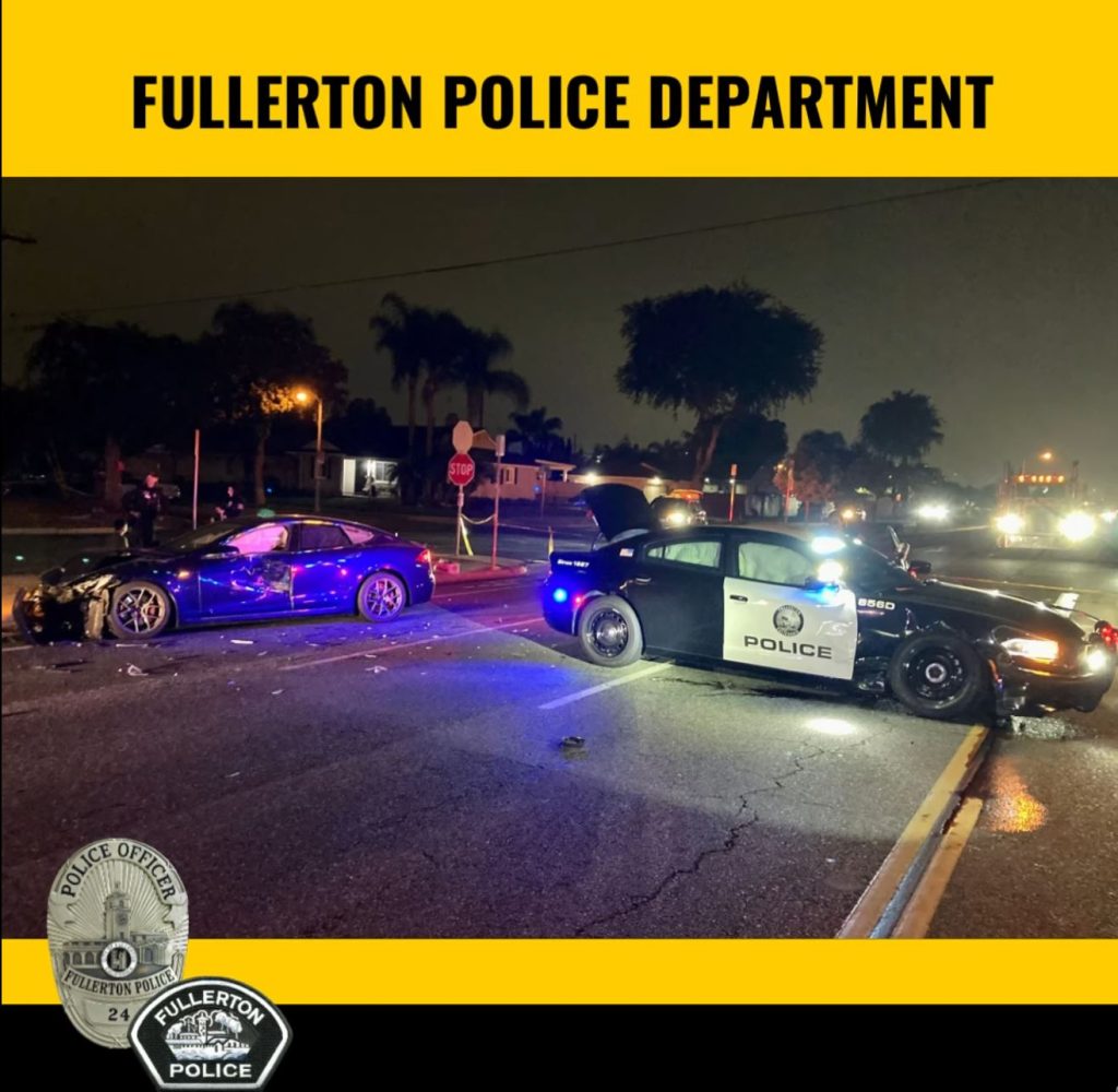 A Tesla in self-driving mode slammed into a police car in north Orange ...