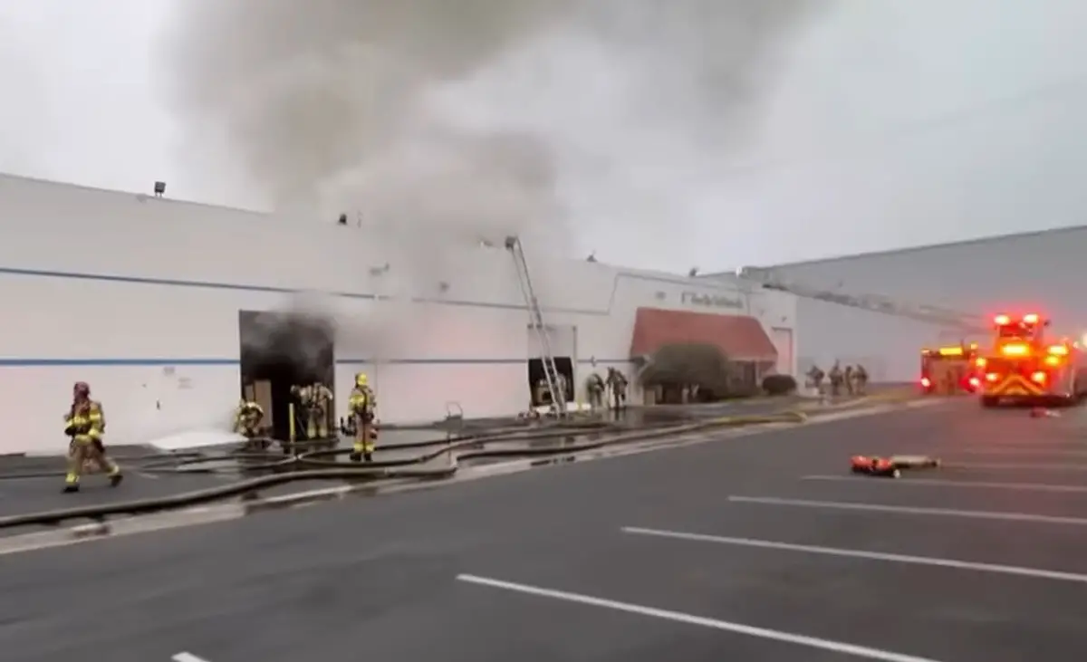 Fire crews battled an industrial building blaze in Buena Park this ...