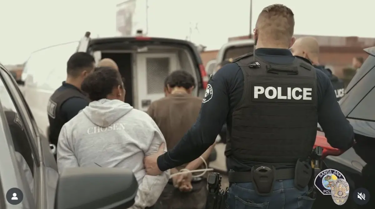 The SAPD released a new video of their mass arrest of 75 transients ...